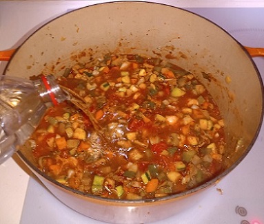 Soupe au Pistou Provençale Traditionnelle.